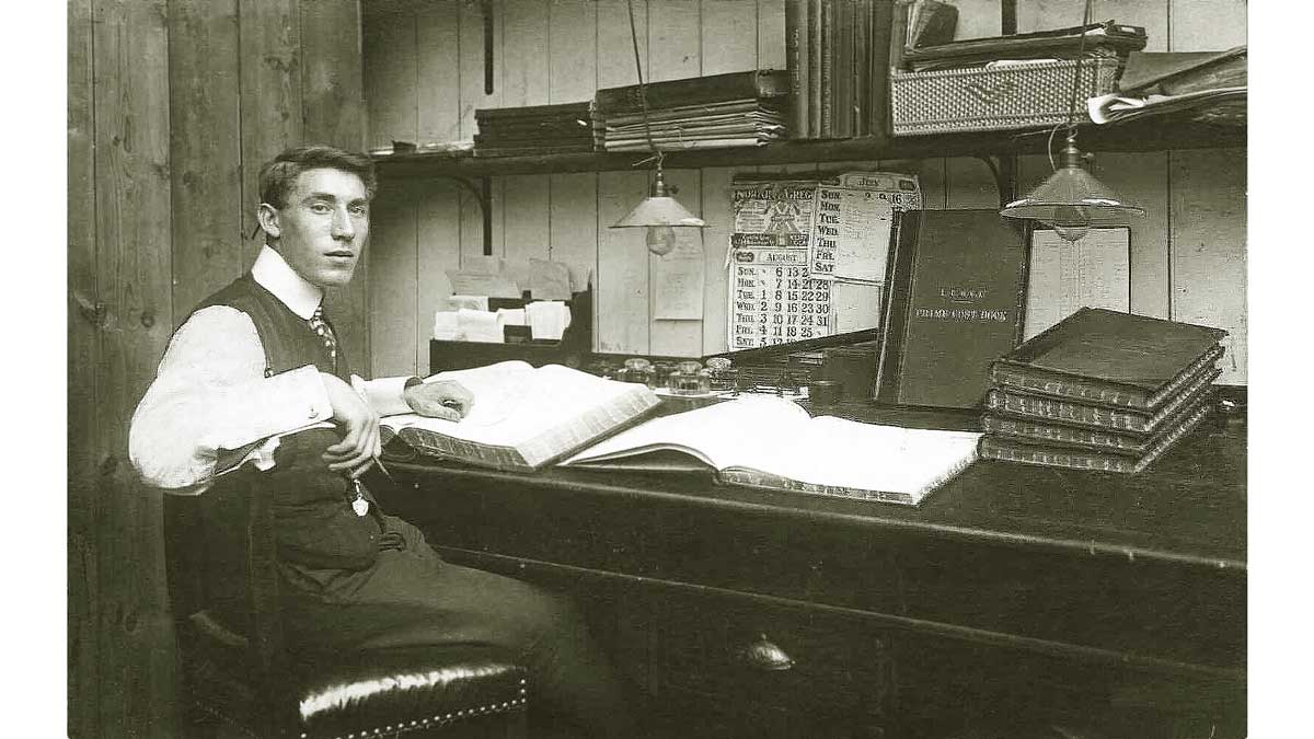 How Accounts and Account Properties Work in Accounting Systems